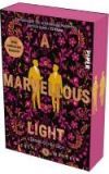 A MARVELLOUS LIGHT - FREYA MARSKE - 9783492708012